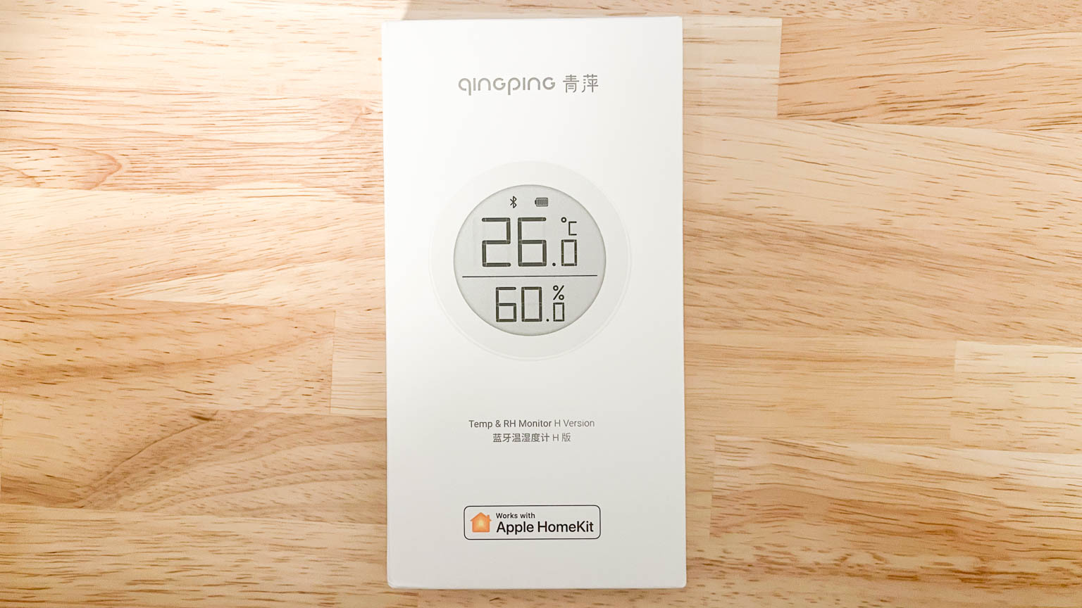 [製品レビュー] Qingping Temp & RH Monitor (HomeKit対応)で室内の温度・湿度をモニターする