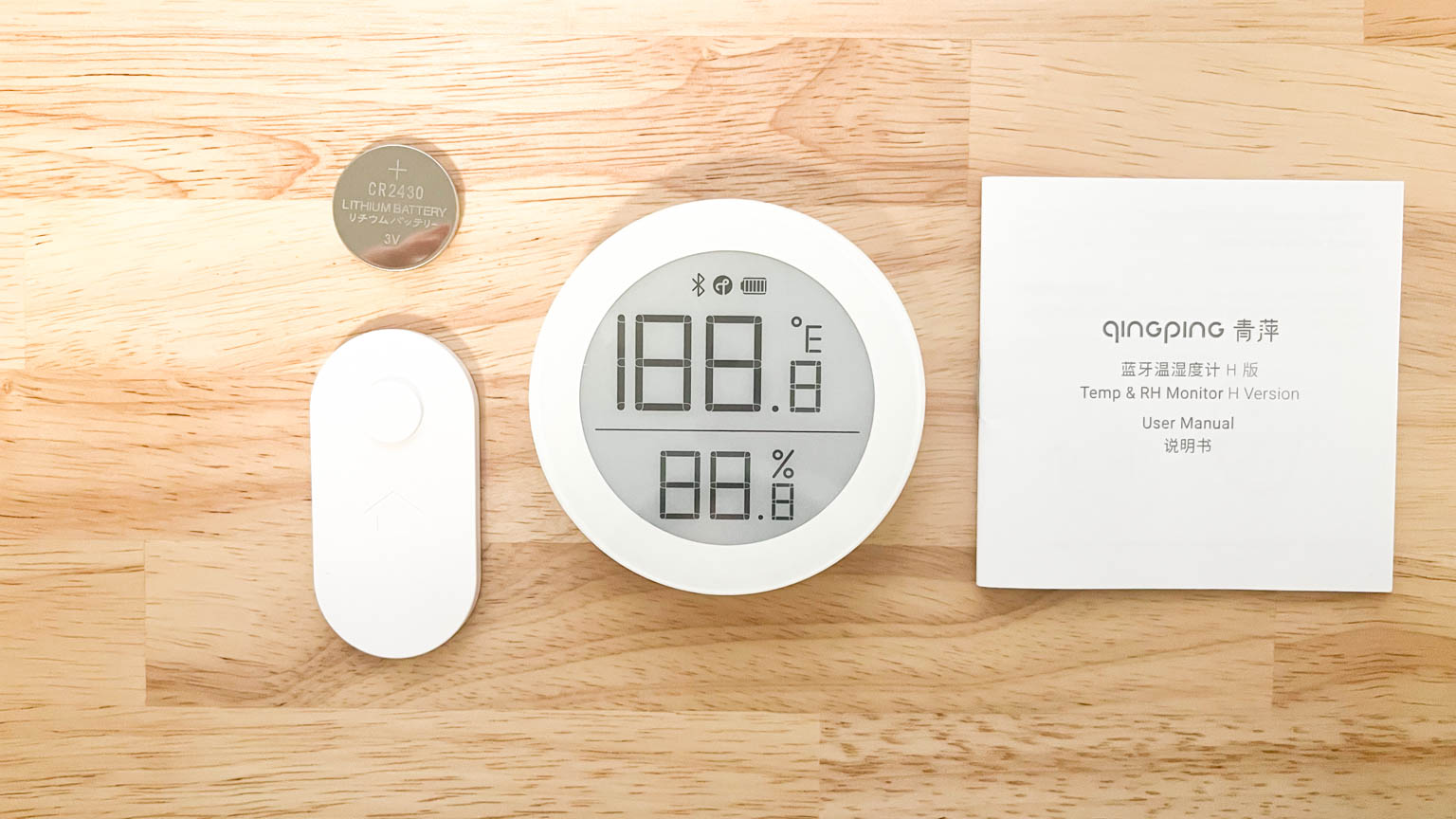 [製品レビュー] Qingping Temp & RH Monitor (HomeKit対応)で室内の温度・湿度をモニターする